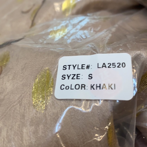 LaLa Factory | Tops | Lala Factory Long Sleeve Champagne And Gold ...